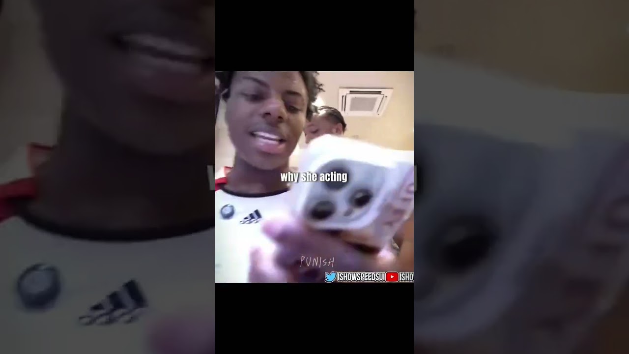 Ishowspeed in Italy eating pizza @IShowSpeed in Italy - Italian Food