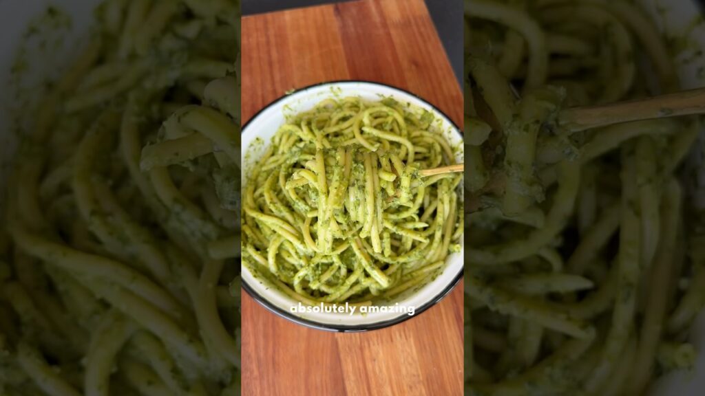 BEST HEALTHY PASTA SAUCE 🤤 #healthypasta #avocadosauce - Italian Food